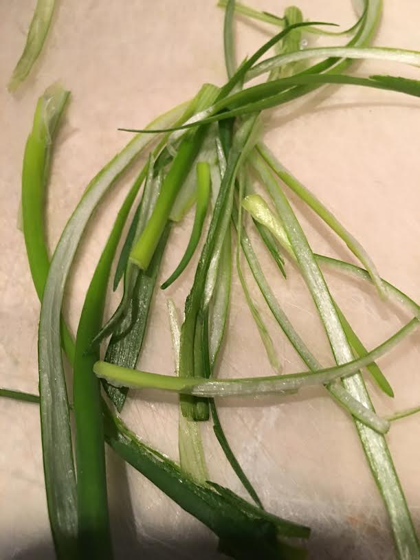 Scallion Confetti Curls: A Simple Garnish | simple to wow